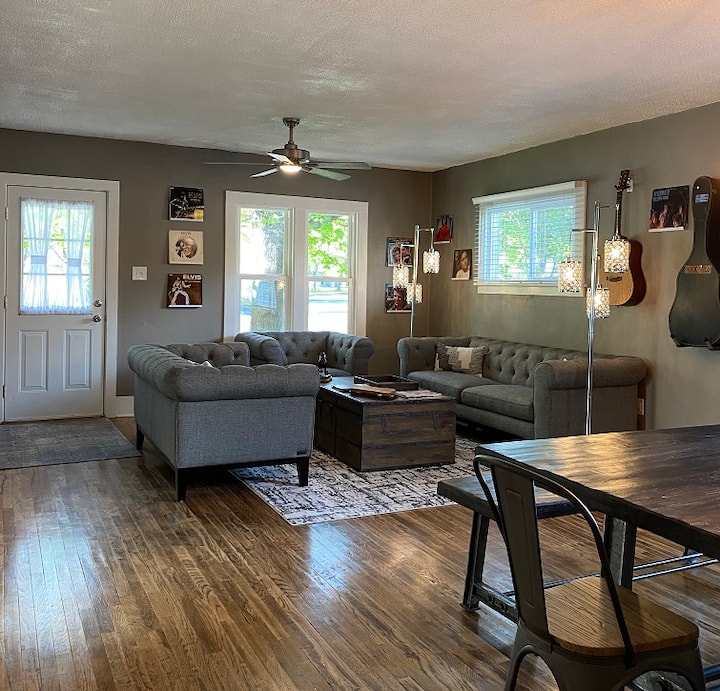 Charming 2-bedroom Home Near Um - Missoula, MT