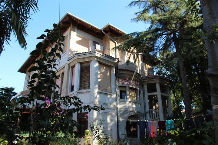 Flora Maris Appartement Avec Une Terrasse - Pula