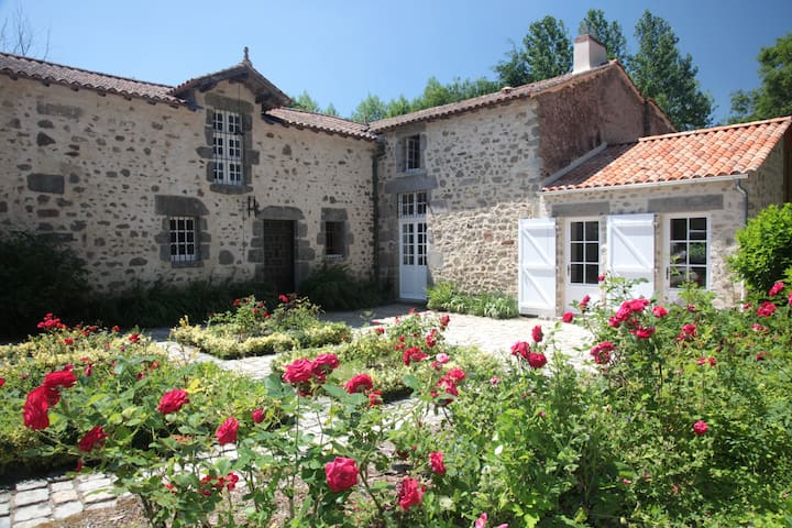 Le Gîte Du Vieux Château - Saint-Vincent-sur-Jard
