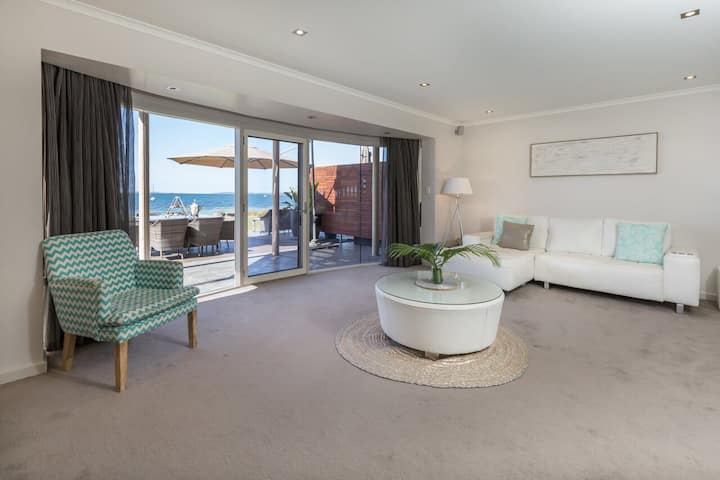 South Point Beach House - Port Lincoln