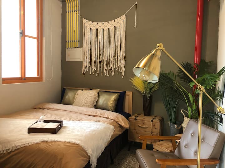 漫步老街．神農街上民宿．雙人房 - Tainan