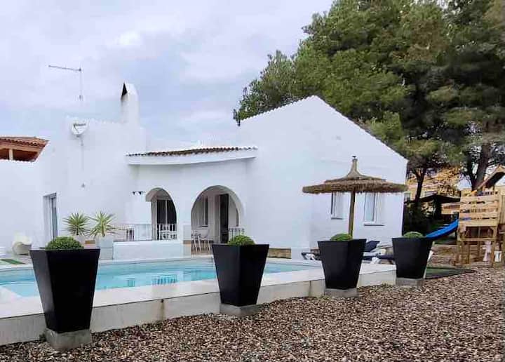 Villa Totalmente Reformada A 1,2 Km De La Playa, Pinar Y Piscina Privados - L'Ametlla de Mar