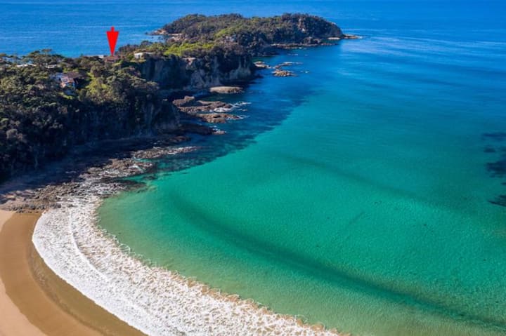 Stunning Clifftop Oasis: Breathtaking Ocean Views - マルア・ベイ