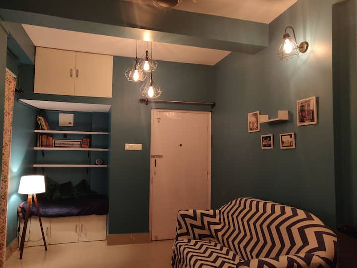 Blue Doors - Modern 2bhk Apartment In Kolkata - Howrah