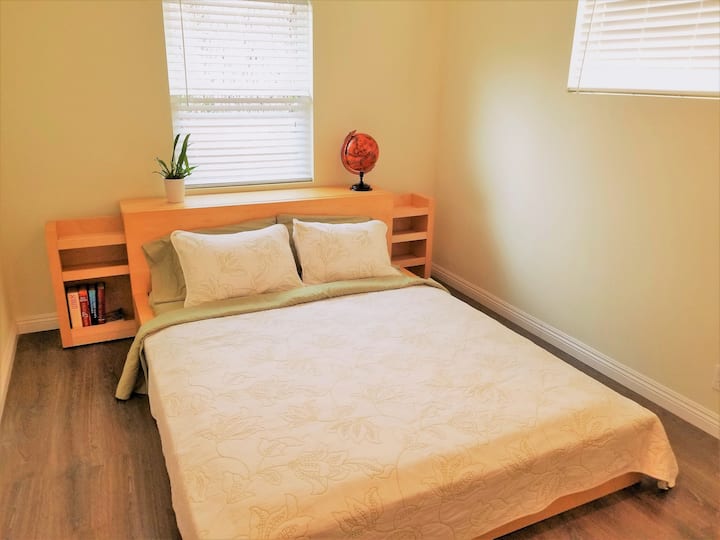 Private Green Room For Your Short Stay - Pasadena