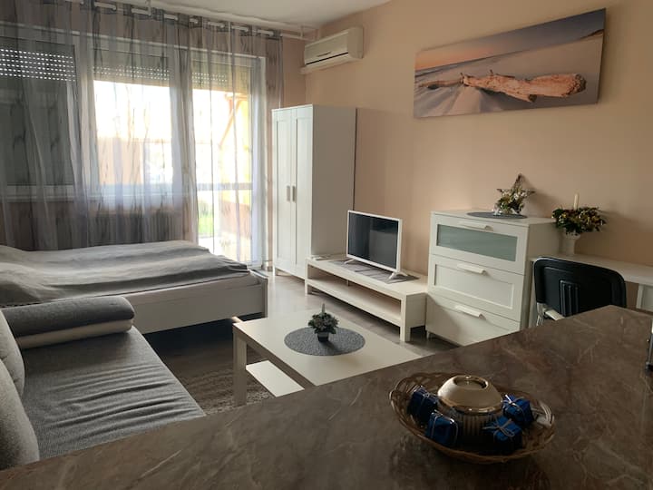 Liget Apartment, Terrace, Free Parking, Ac - Budapest