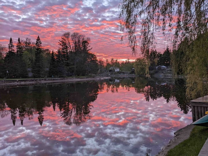 Wasaga On The Water With Loads Of Amenities - Wasaga Beach