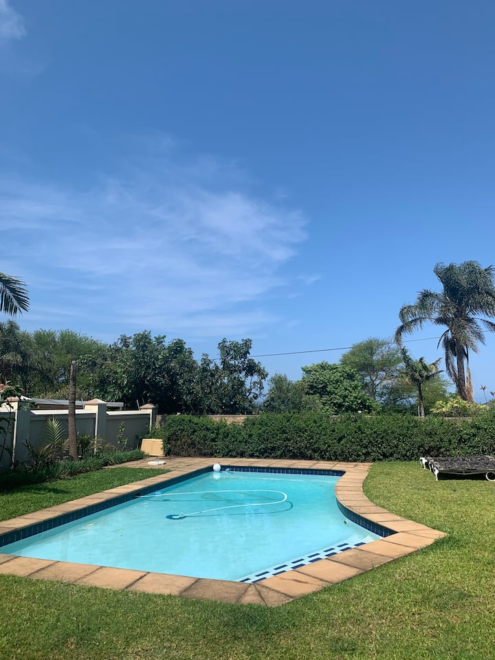 Comfortable Apartment For Work Or Play. - KwaMashu