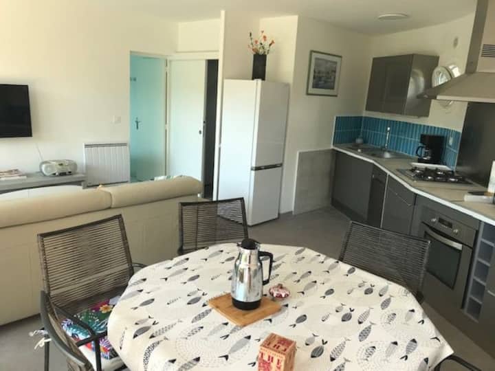 Appartement Terrasse Parking Dans Villa Centre Vi. - Bandol