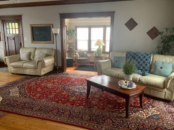 Ready For You On Randolph - Champaign, IL