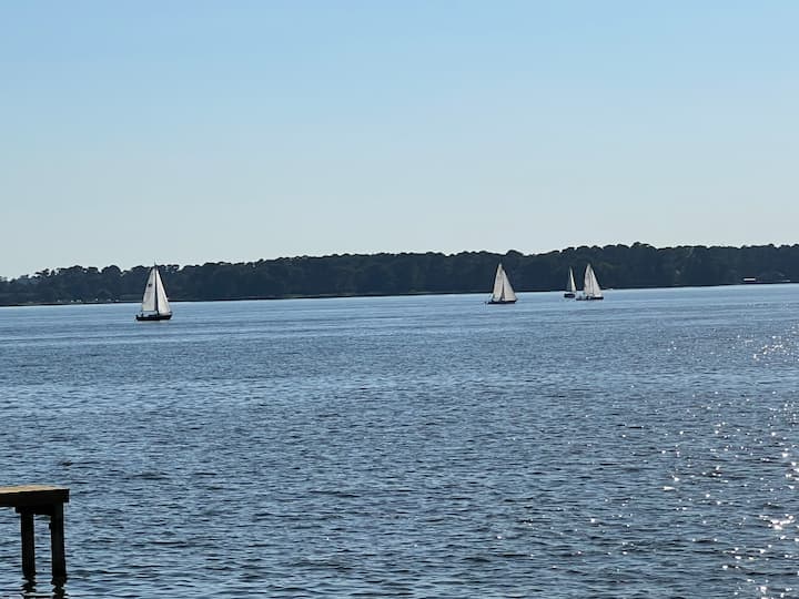 Waterfront Condo - 2 Bedroom - Willis, TX
