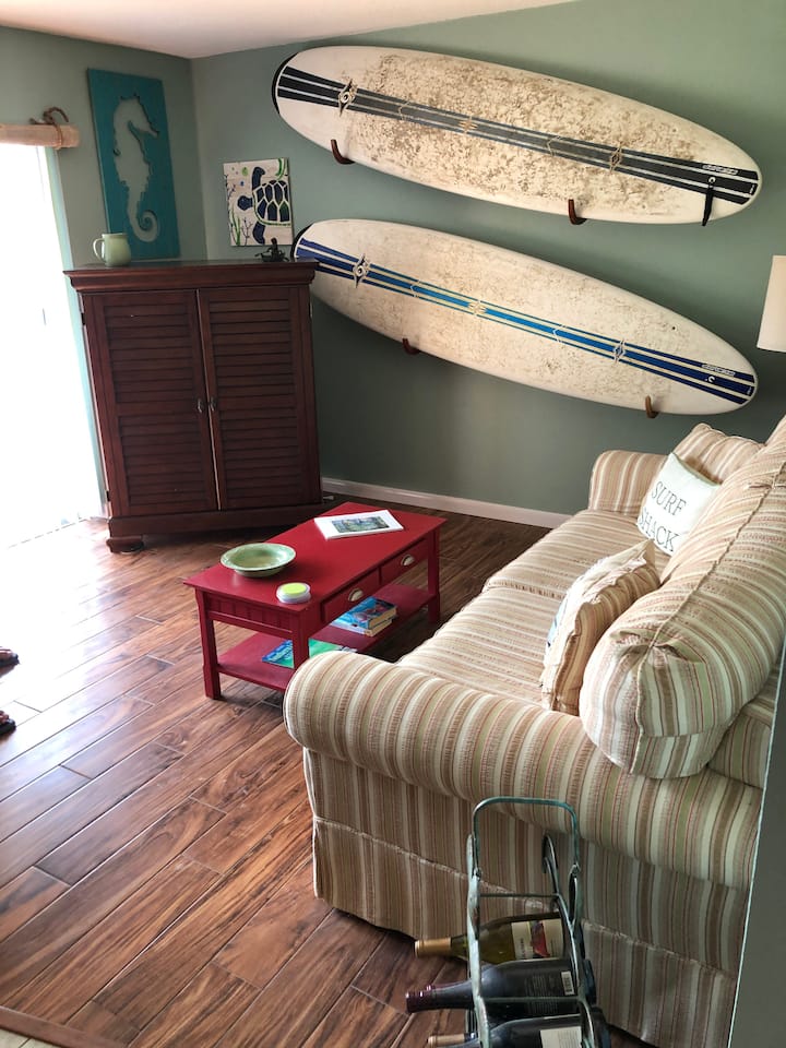 Just Steps To Beach Access... - Cocoa Beach, FL