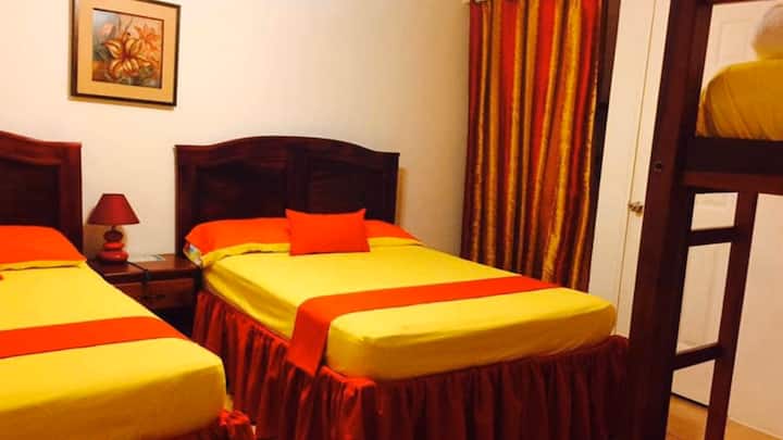 Ben Breakfast - San Juan del Sur