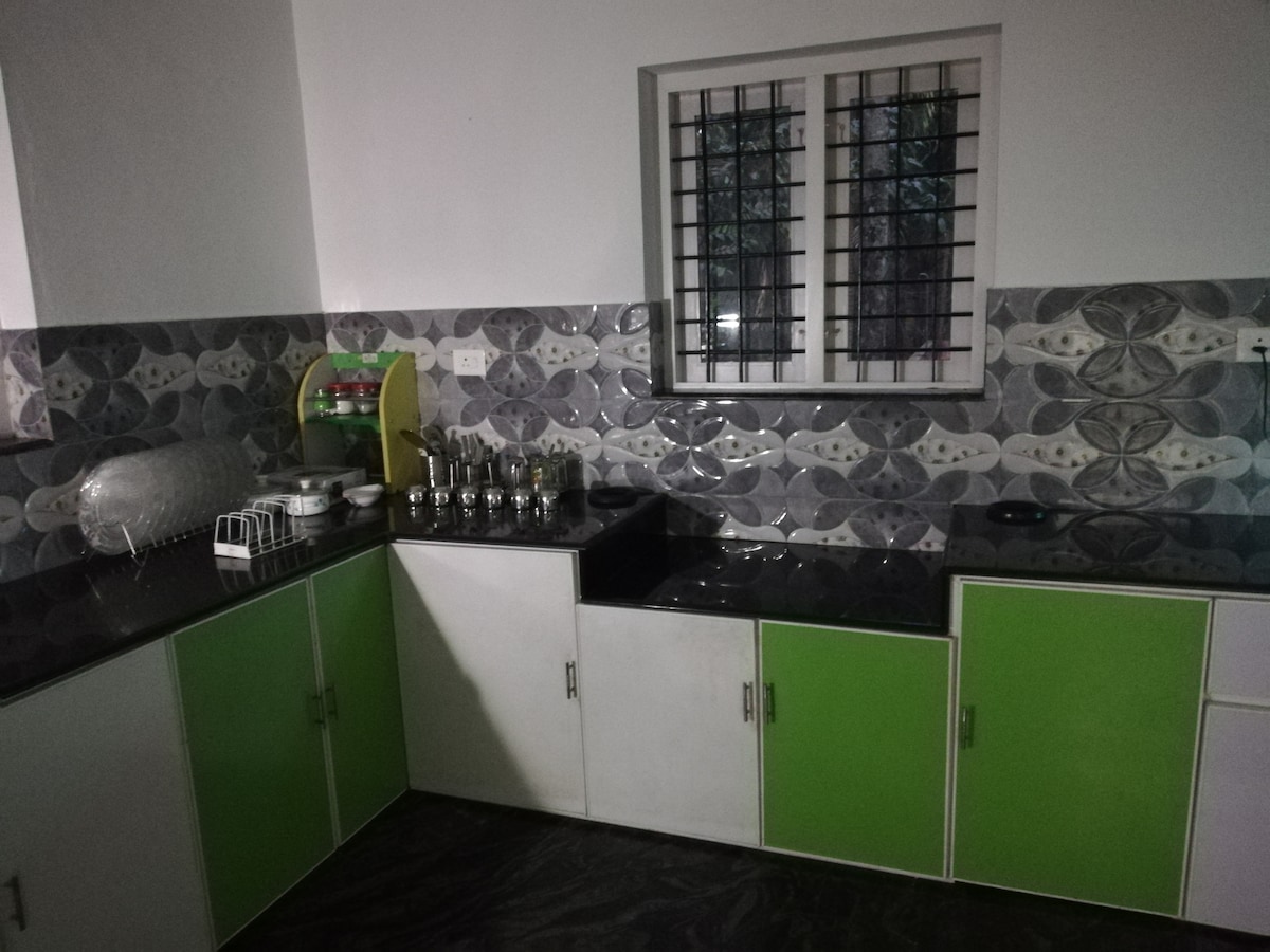 Habitación dorada en Takashi Homestay - Bed and breakfasts en renta en ...