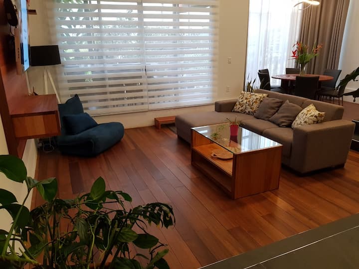 Holiday Home Svenskasu, Guestroom In Paramaribo - Paramaribo