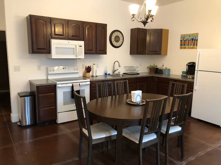 Dog- And Family-friendly Apartment W/private Yard - Flagstaff, AZ