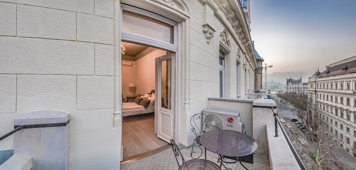 Love&view Suite **** - Budapeszt