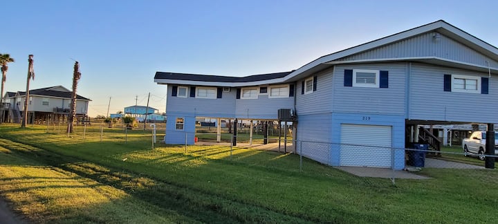 Surfside Beach House Rentals | Villa and Cottage Rentals | Airbnb