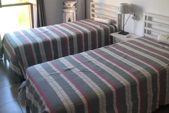 One Room Beach Apartment For 2 - Pollença