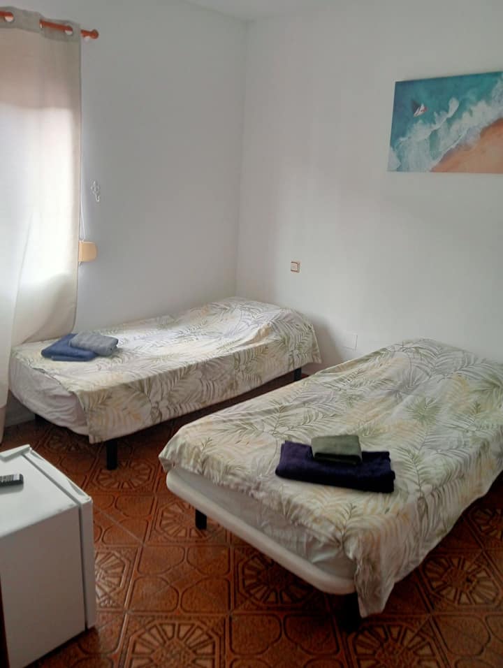 Habitación Con Dos Camas - Mijas