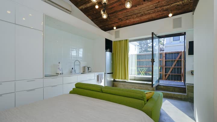 Bright Minimalist Studio Walkable To Piedmont Ave - Piedmont