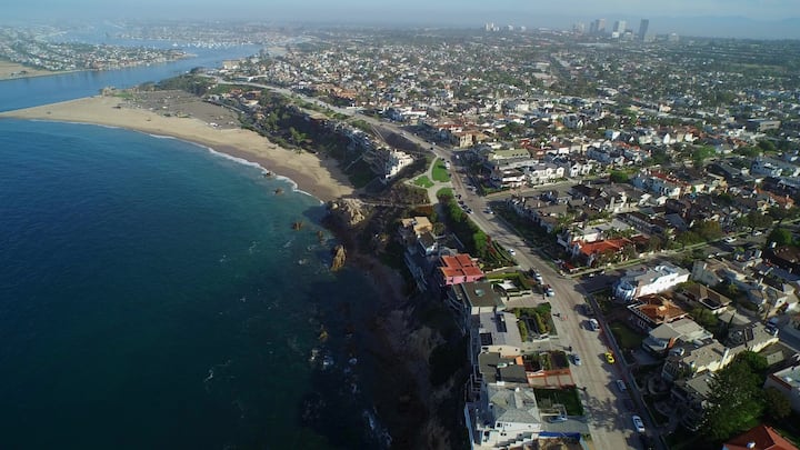 Villa Del Mar - Walk To The Beach - Newport Beach, CA