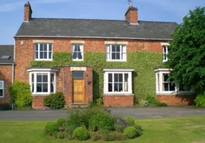 Dunsmore Home Farm, Clifton Upon Dunsmore Cv230aq - Lutterworth