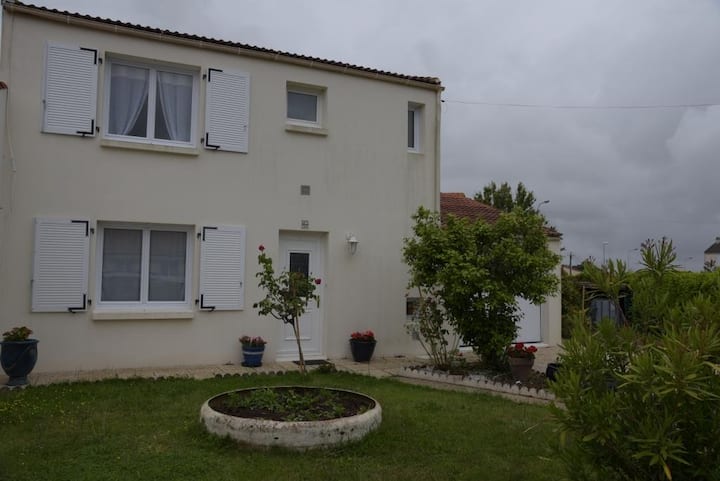 La Roche-sur-yon Au Cœur De La Vendée - La Roche-sur-Yon