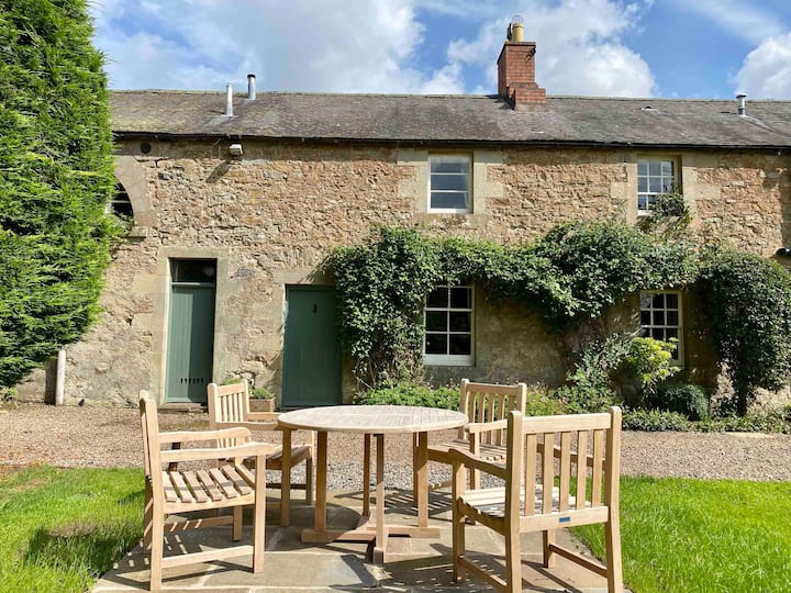 Groom's Cottage - Historic Heaven - Northumberland