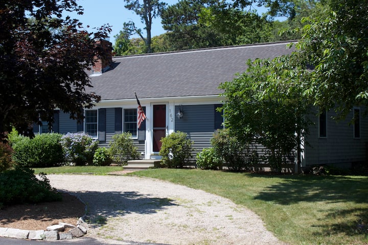 Cozy Ranch Near Town, Beach - Dennis