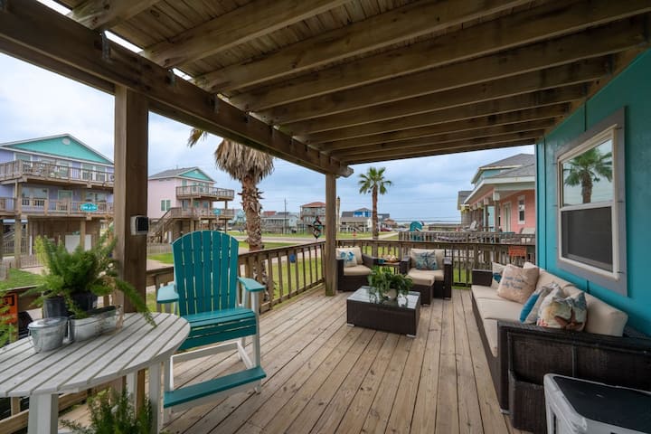 Texas Blue Dog House - Surfside Beach, TX