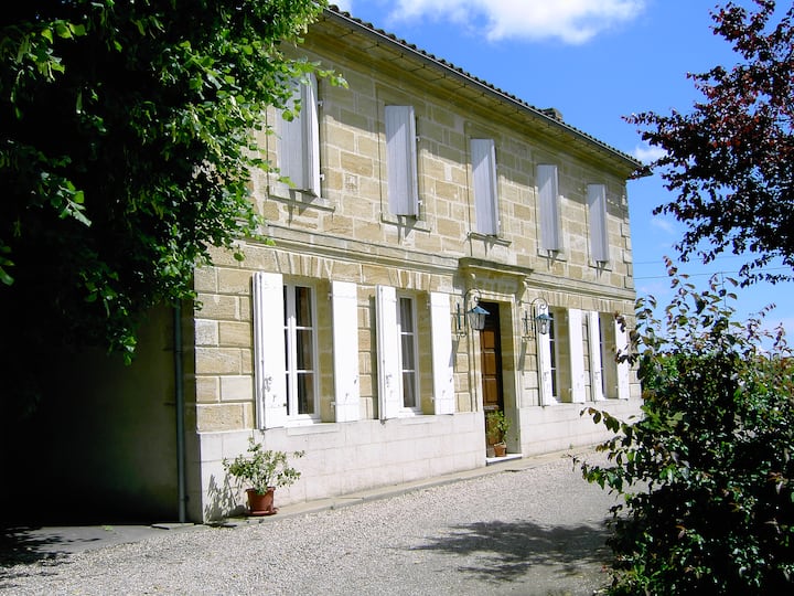 Le Champ De Mars
Authentique Girondine Xix Siècle - Castillon-la-Bataille