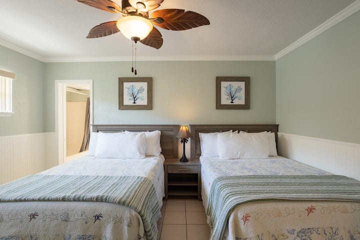 Spacious 1 Bedroom Apartment - Venice, FL