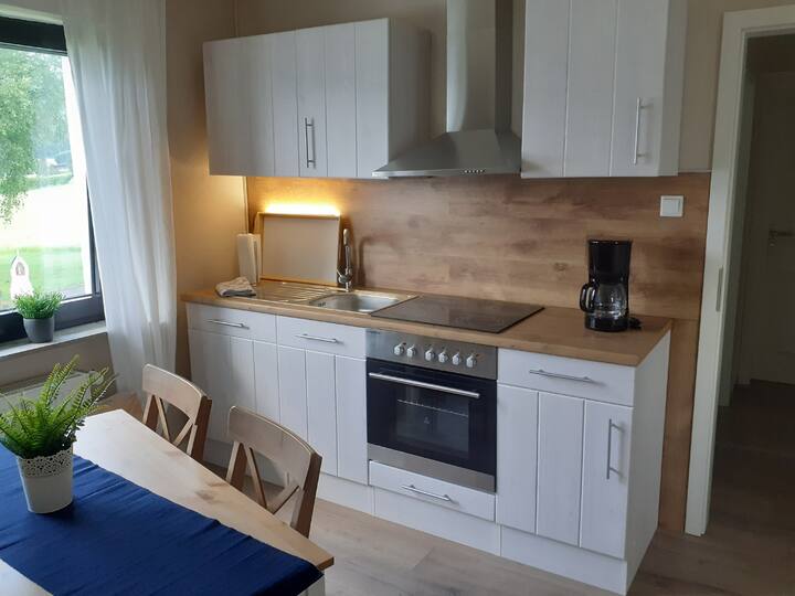 Ferienwohnung Landblick, 48qm, 1 Schlafzimmer, 1 Wohn/schlafzimmer, 2 Personen Weitere Personen Auf Anfrage - Diemelsee