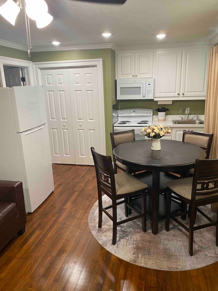 Cuter And Cozier! - Jackson, MS