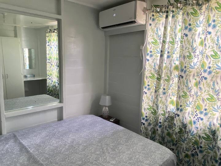 Anya’s Place - Less Than 1 Minute Walk To Beach! - Barbados