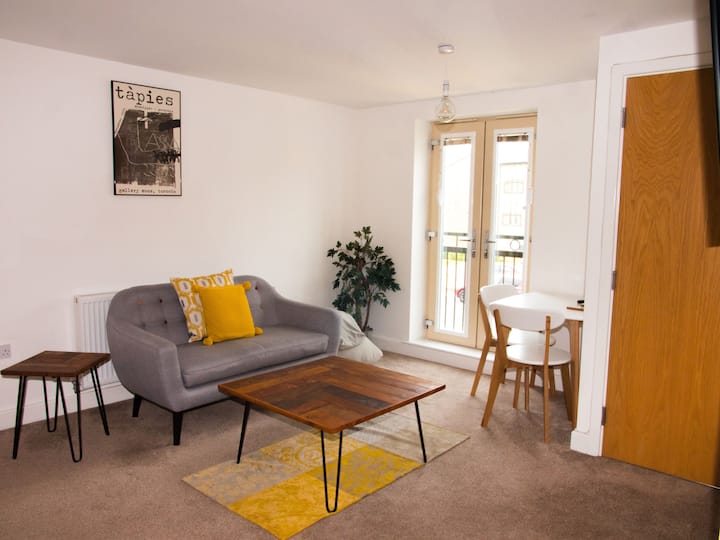 Impressive Urban Townhouse - Leeds City Centre - Leeds