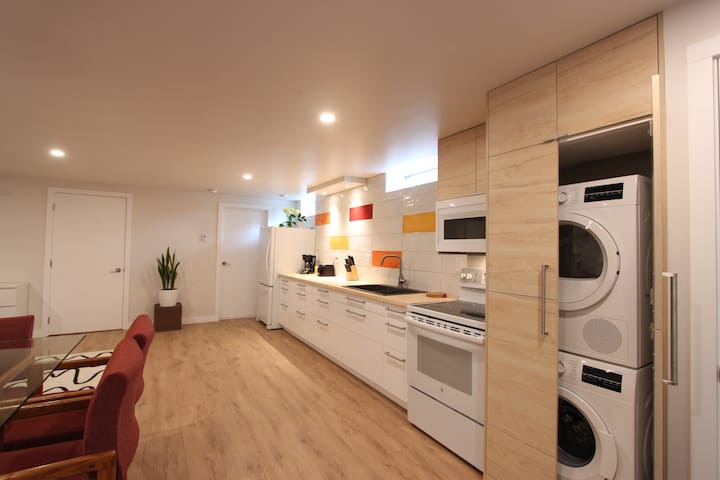 Beautiful, Clean Suite, Easy Access To Downtown - Toronto