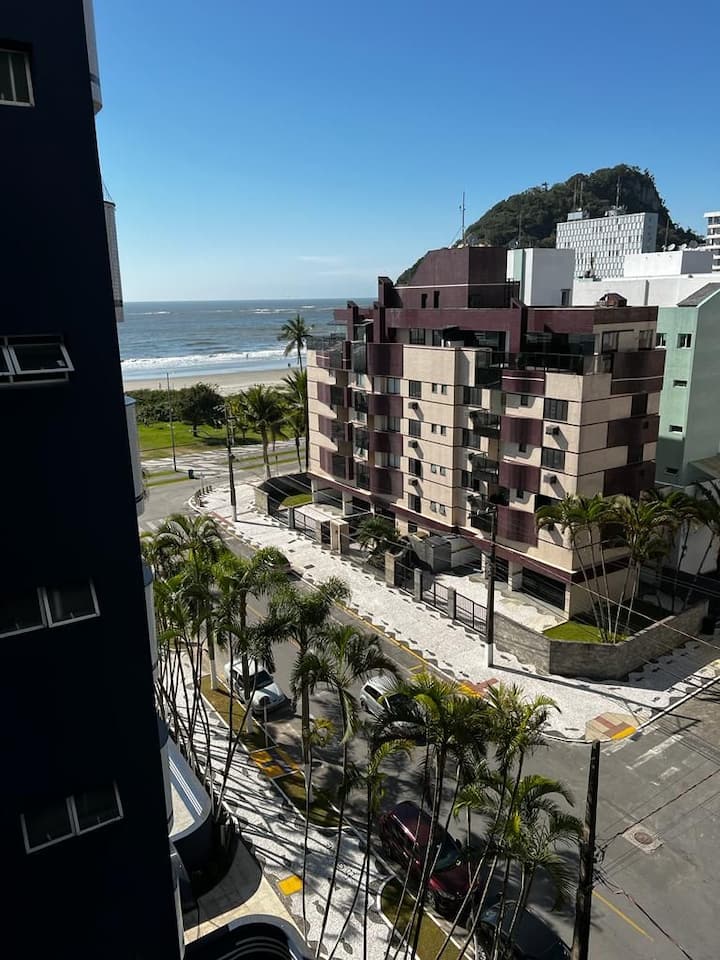 Lindo Apto Na Quadra Do Mar Em Caiobá (Com Vista) - Matinhos