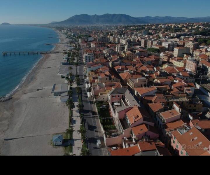 Villetta Laura , CERIALEsvsea breeze 700 meters from the sea - Villas ...