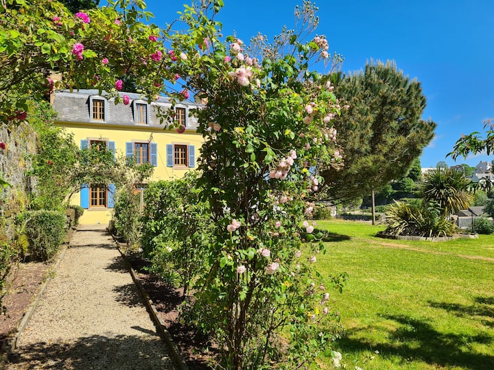 L'inattendue : Maison Bourgeoise En Hyper Centre - Morlaix