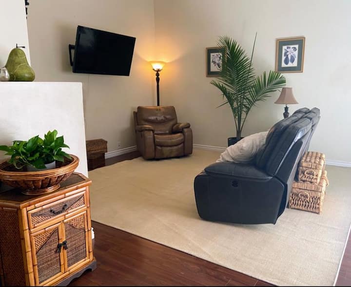 Ventura Retreat - Ventura, CA