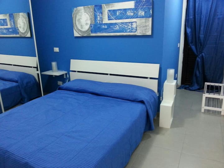 I Tre Colori Della Sicilia Blue - Santo Stefano di Camastra