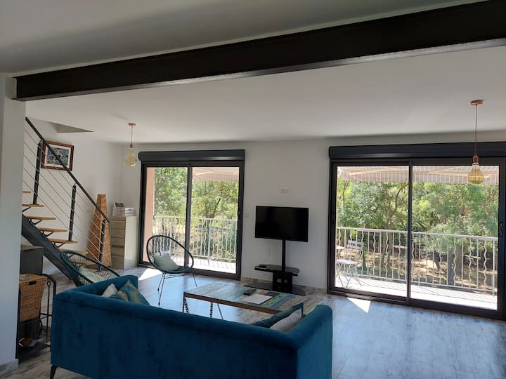 Haut De Villa Entre Plages Et Nature - Côte d’Azur