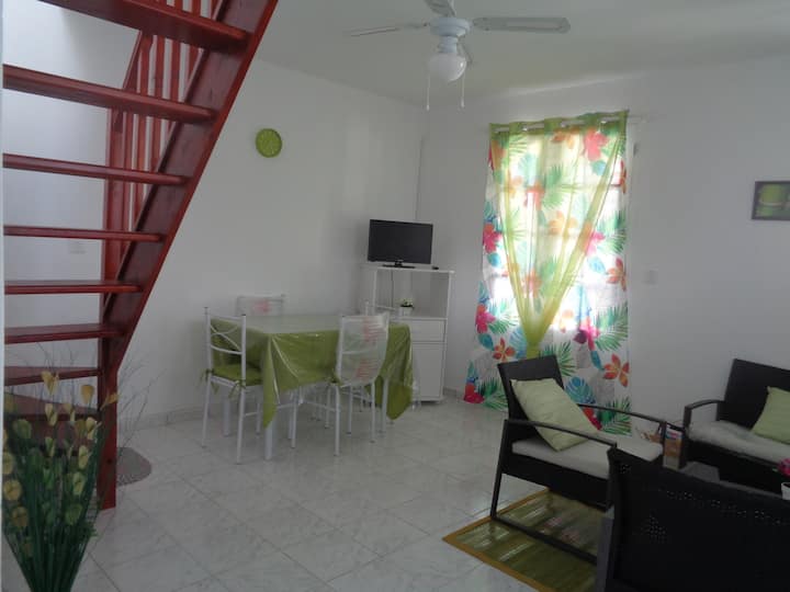 Maison Charmante à L'antillaise Entre Terre Et Mer - Guadeloupe