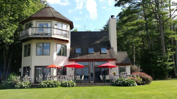 Lakefront All Season Home With Spectacular Views. - Granville, NY