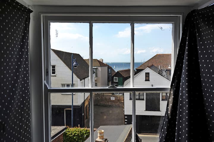 Sea Street, Whitstable Harbour - Kent