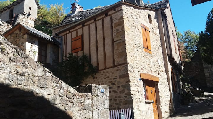 Gîte Najac Aveyron 2 Pers. Cosy Et Rustique - Najac