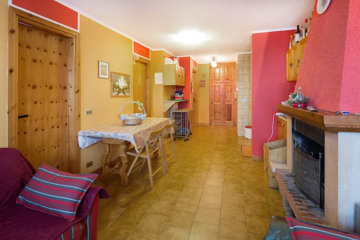 Accogliente Trilocale Con Terrazzo Panoramico - Prato Nevoso