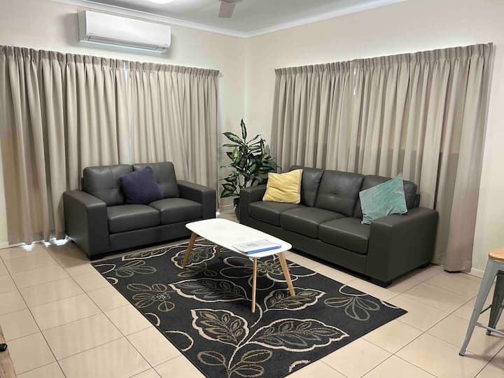 City Edge 2 Bedroom Apartment Close To Hospital 🏡 - Cairns